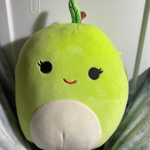 Squishmallows | Toys | Squishmallow Ashley The Green Apple 8 Nwt | Poshmark